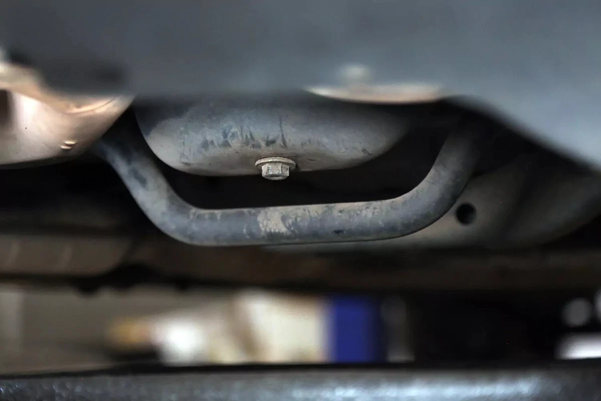 How to Change Oil in a Car